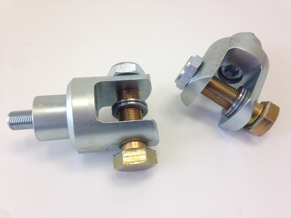 1" x 1.25" Steering Clevis kit